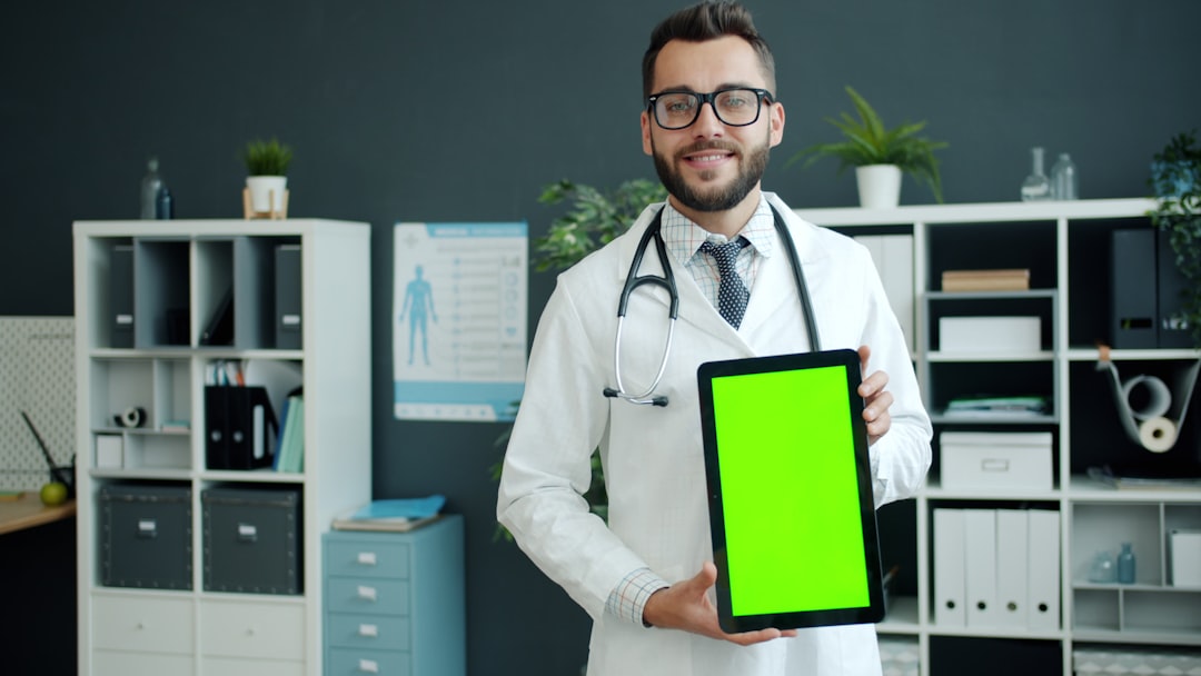 Why Wearable Tech Is Making Telemedicine More Effective